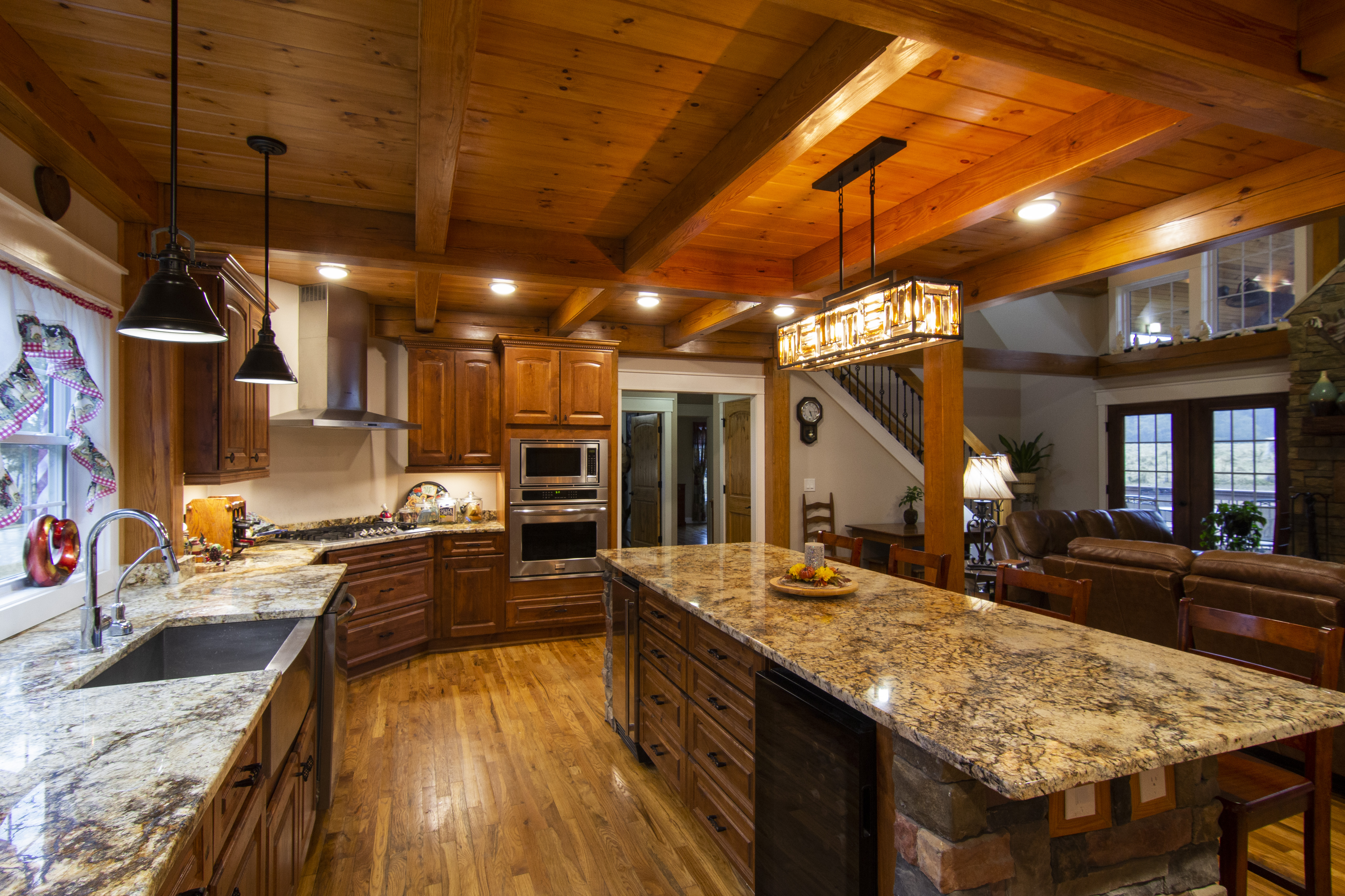 Southern Yellow Pine Timber Frame Home - Carrollton, GA - Woodhouse The ...