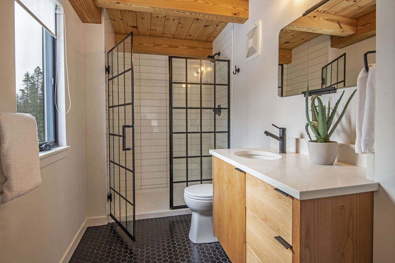 Luxury Ideas for Spa-Like Bathrooms - Woodhouse The Timber Frame Company
