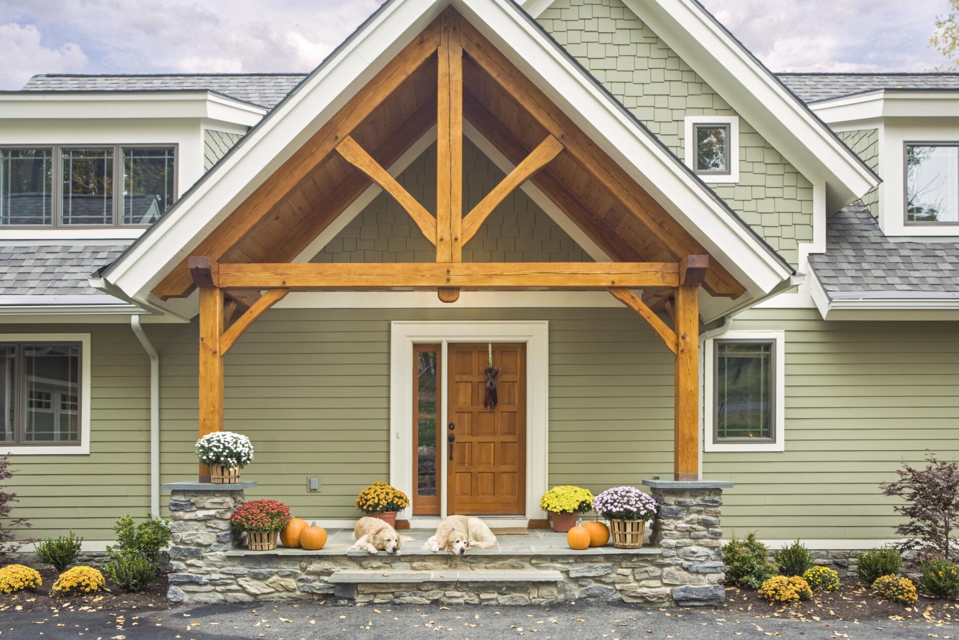 Timber Frame Homes in New York - Woodhouse The Timber Frame Company