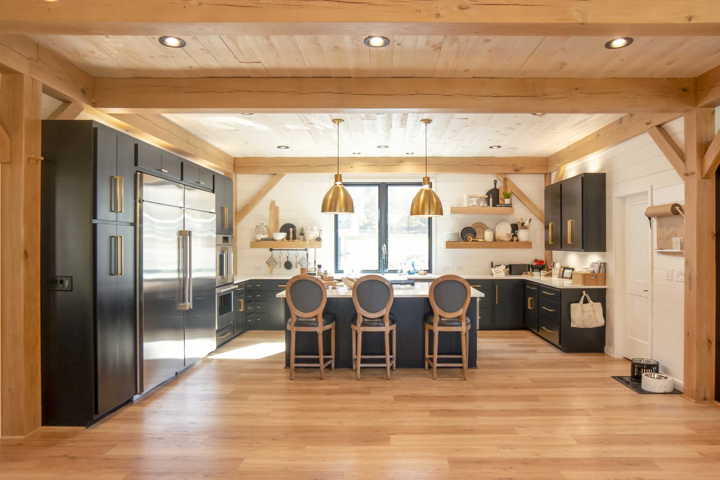 Custom Timber Frame Home on Deep Creek, MD - Woodhouse The Timber Frame ...