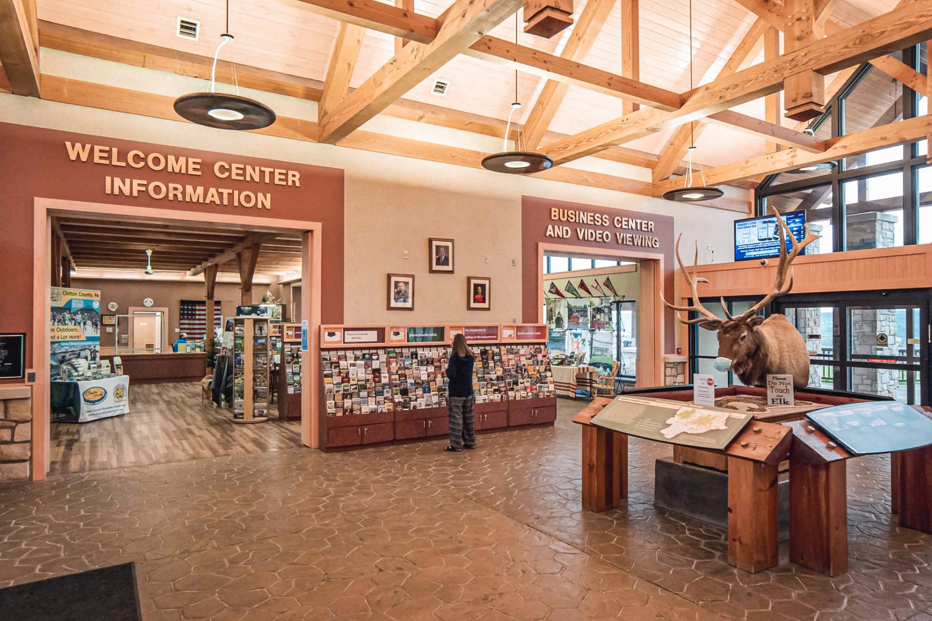 Pennsylvania Welcome Center in Tioga, PA - Woodhouse The Timber Frame ...