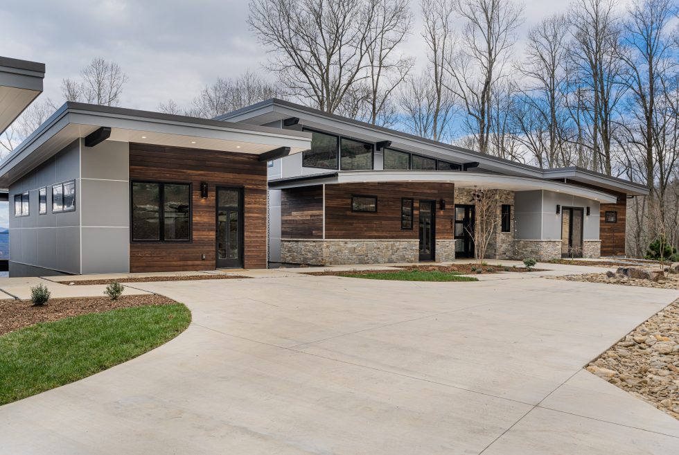 Timber Frame Homes | Woodhouse The Timber Frame Company